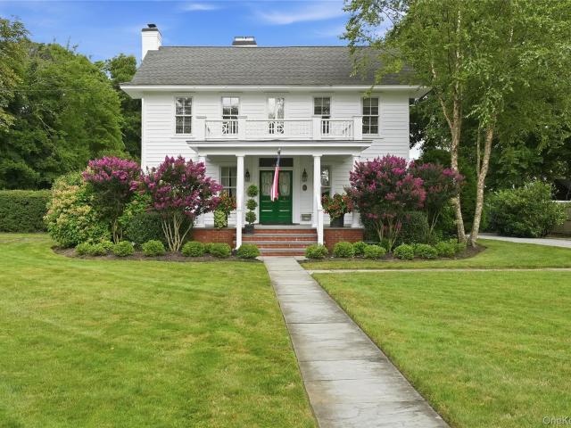 129 Bayview Avenue