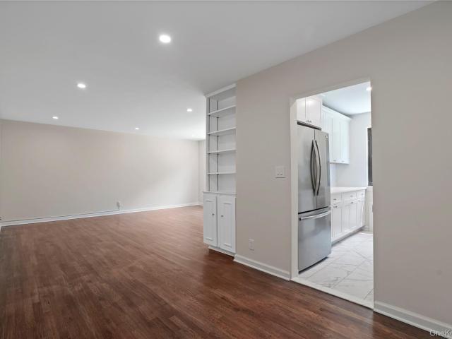 129 Beacon Hill Drive F15