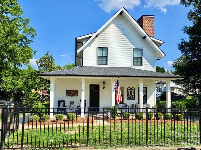 129 Bryant St, Belmont, NC 28012