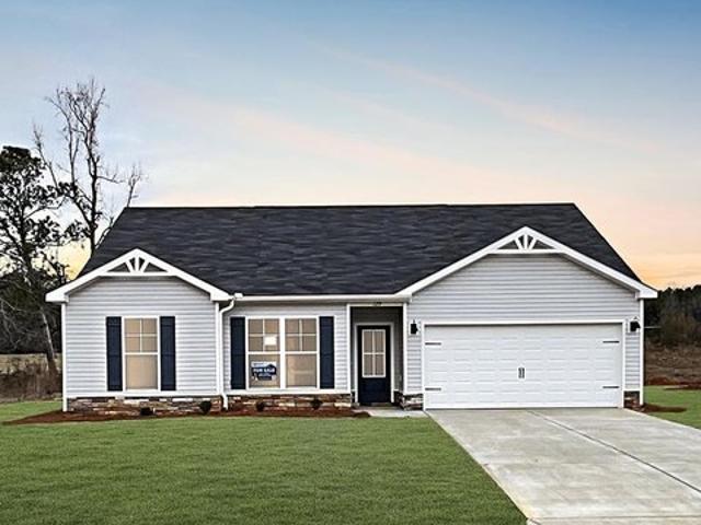 129 Burlwood Rd, Greenwood, SC 29646