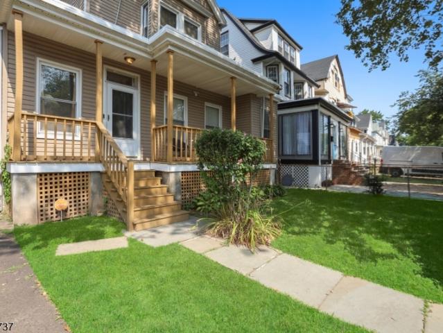 129 Greenwood Ave