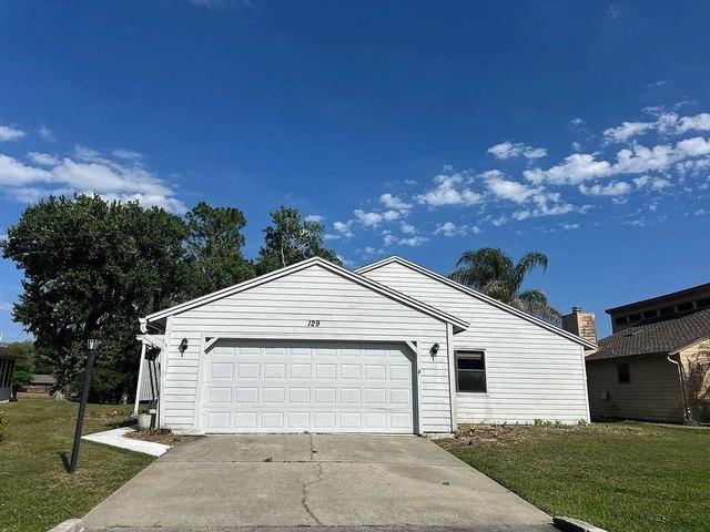 129 Gull Dr S, Daytona Beach, FL 32119