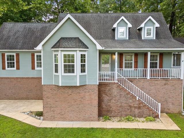 129 Dana Ln, Chickamauga, GA 30707