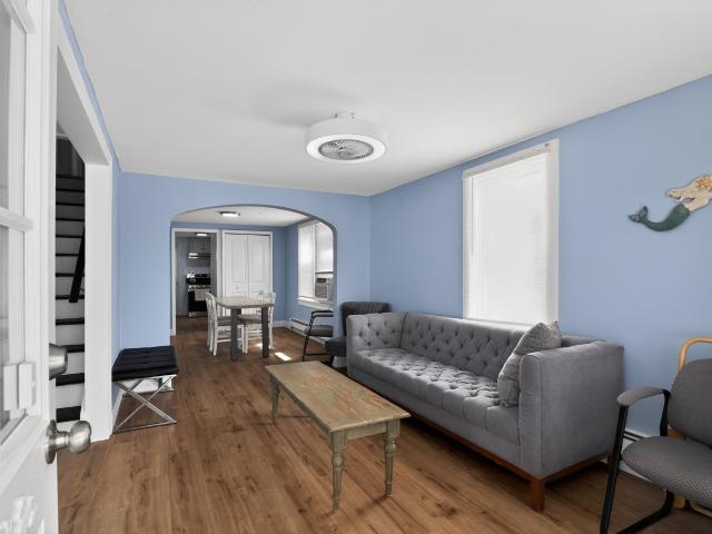 129 E 13 Ave