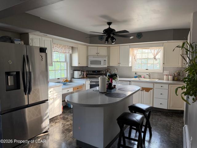 129 E 2nd Street