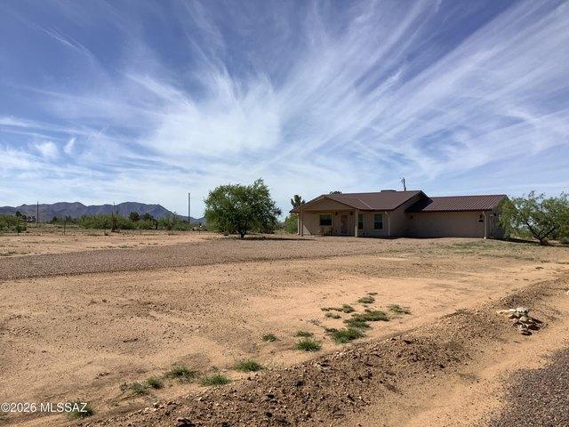 129 E Lehigh St, Pearce, AZ 85625