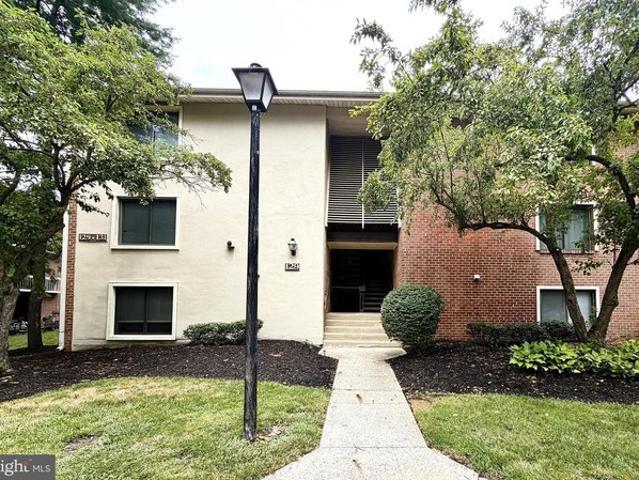 129 Echelon Rd Apt 2, Voorhees, NJ 08043