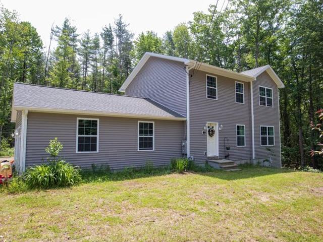 129 Elm St, Sanford, ME 04083