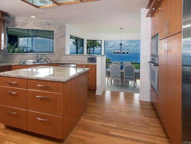 129 Kaulana Way, Honolulu, HI 96821 in Honolulu, Hawaii