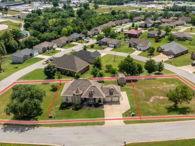 129 Hackberry Lane