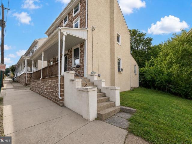 129 Hall Street