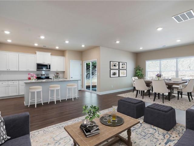 129 Indian Oak Drive