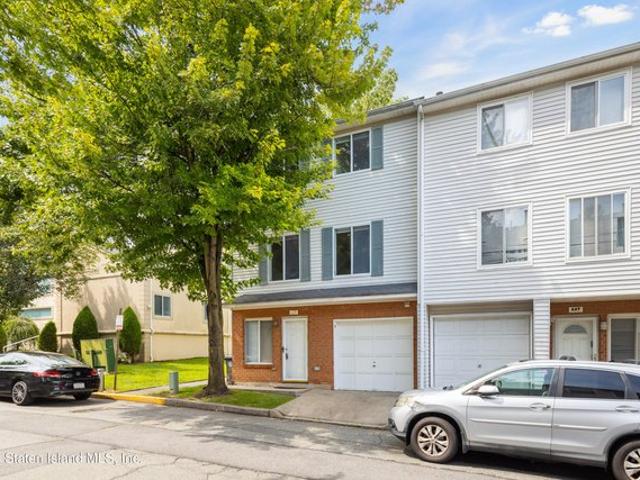 129 Ilyssa Way, Staten Island, NY 10312