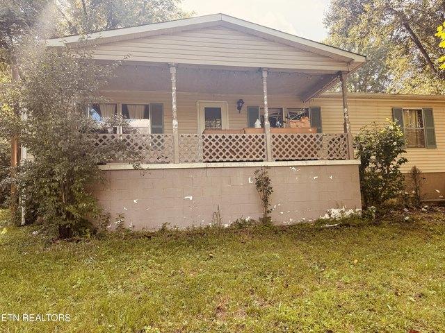 129 Old Bryant Ln, Rocky Top, TN 37769