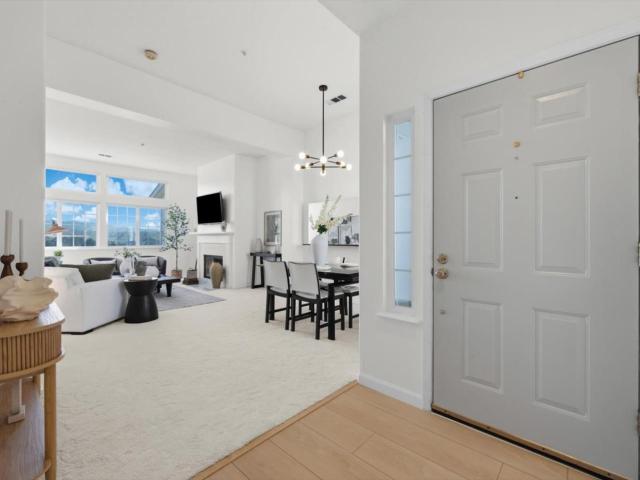 129 Outlook Cir, Pacifica, CA 94044 | MLS #ML82043 | Compass