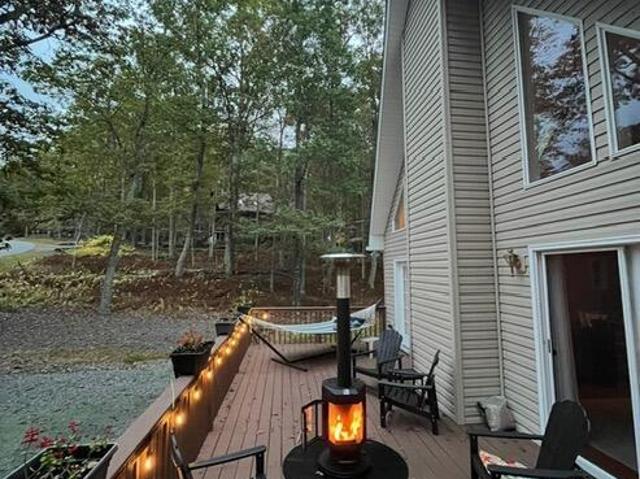 129 Laurel Road