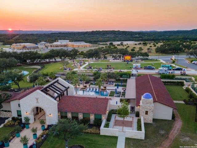 129 Milagro, Boerne, TX 78006 | MLS #1954
