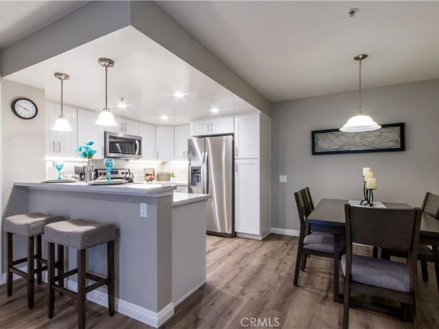 129 N Cross Creek