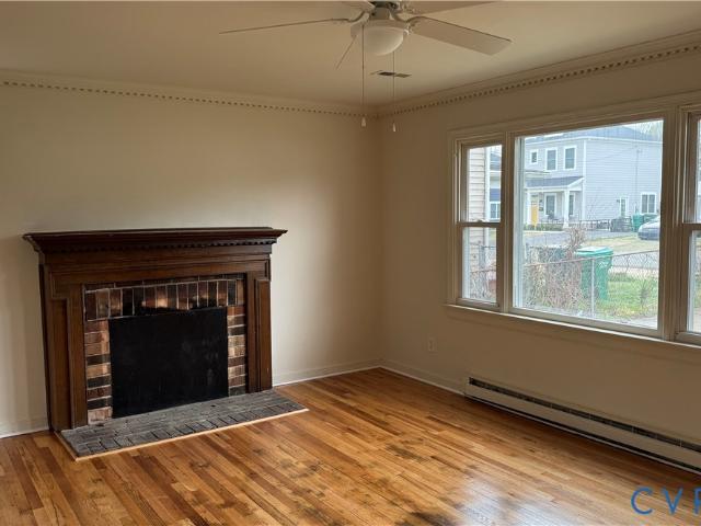 129 N Fern Avenue