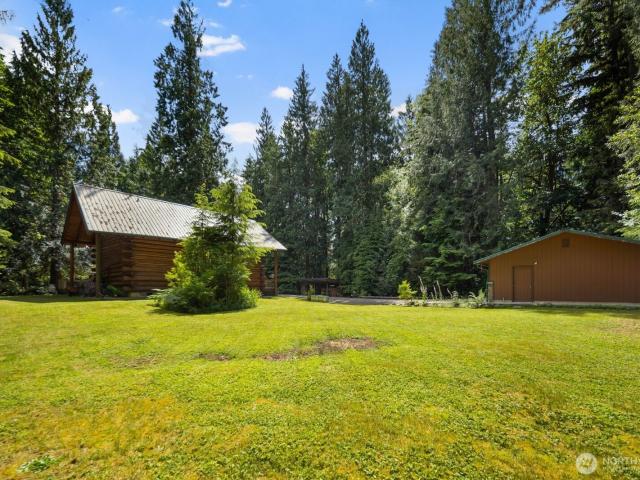129 N Lake Roesiger Road