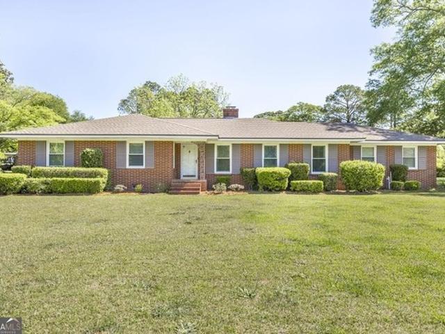 129 S 7th St, Cochran, GA 31014