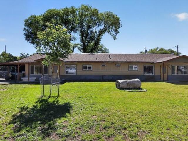 129 S 1/2milwaukie Ave Units 129 & 131, Hines, OR 97738