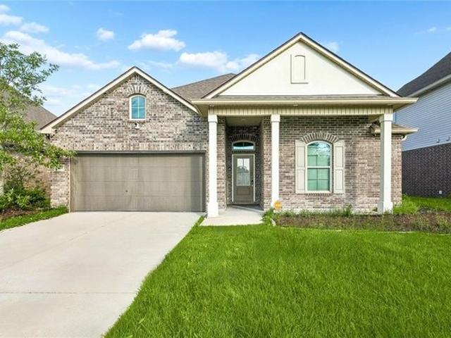 129 S Lakeshore Vlg, Slidell, LA 70461