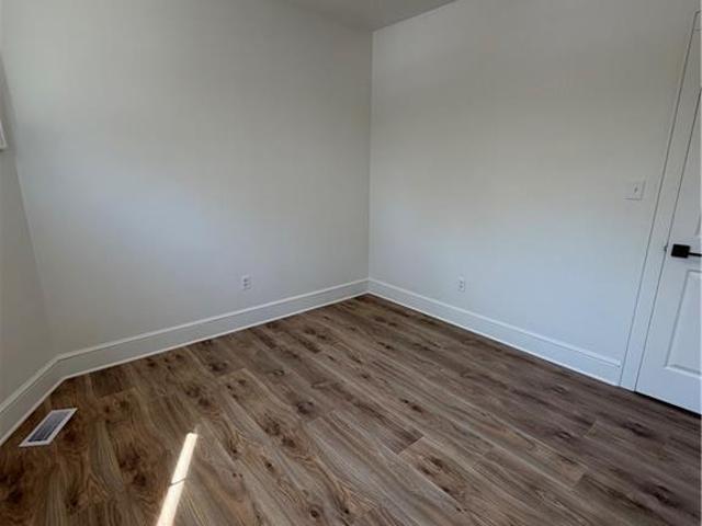 129 S Plainfield Avenue 2
