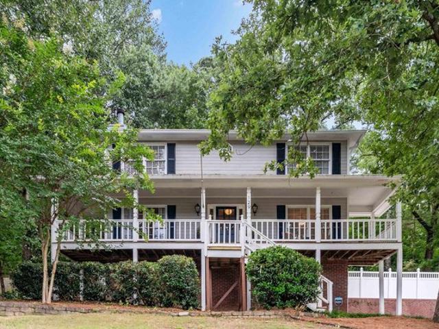 129 S Run Cir, Hoover, AL 35244