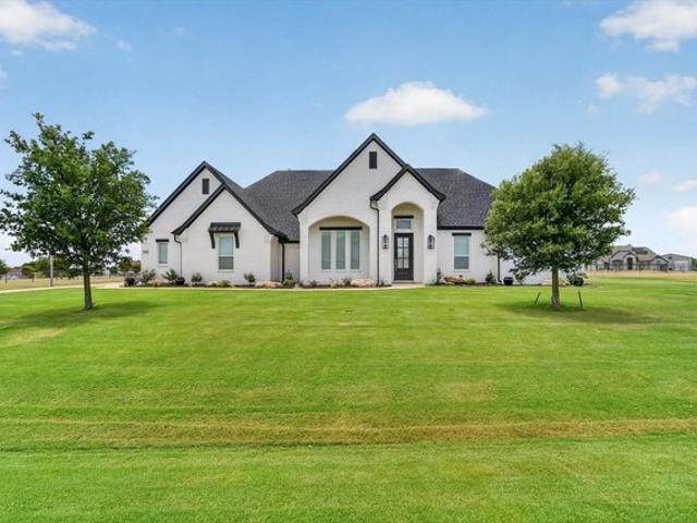 129 Southern Ct, Springtown, TX 76082