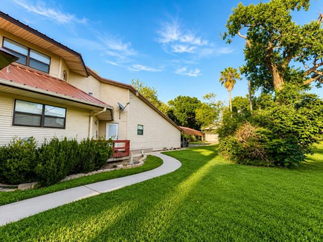 129 Selkirk Drive