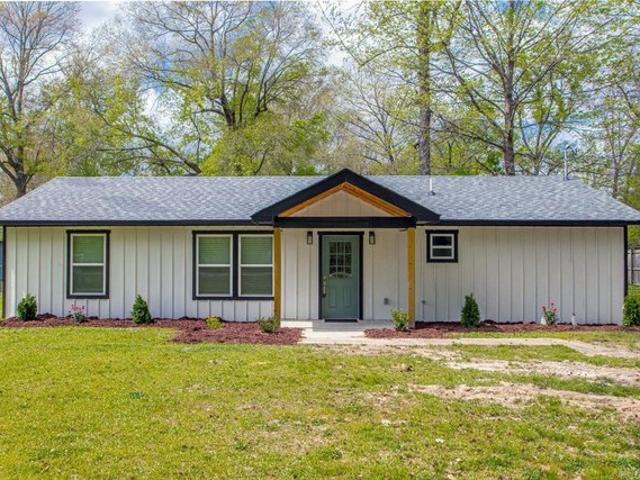 129 Shade Tree Ln, Jacksonville, AR 72076