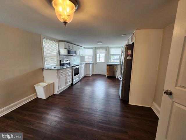 129 Shearer St, Unit 2, North Wales, PA 19454 | MLS #PAMC2176