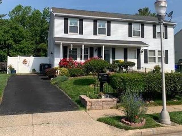 129 Stonegate Dr, Frederick, MD 21702