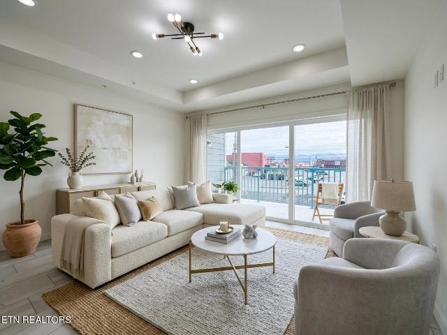 129 Sugarfoot Way 401