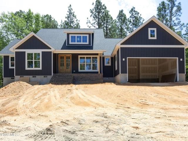 129 Sunset Way, Seven Lakes, NC 27376