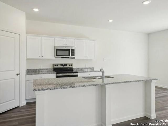 129 Peterson Pl