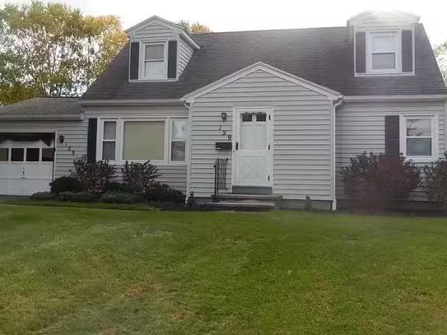 129 Roselawn Crescent, Perinton, NY 14450
