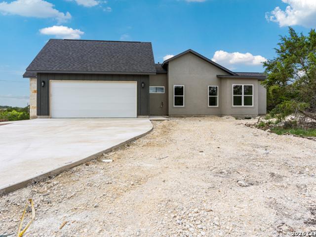 129 Rayner Pl
