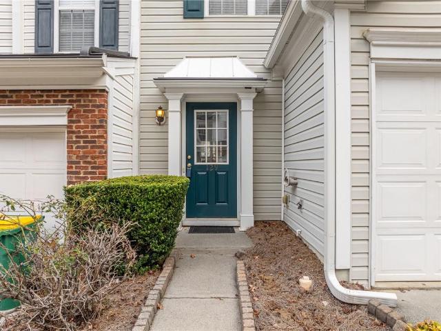 129 Regent Place