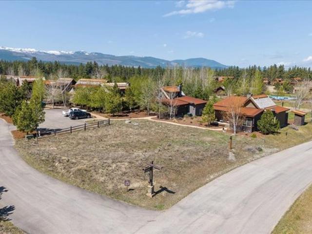 129 Rusty Iron Way, Eureka, MT 59917