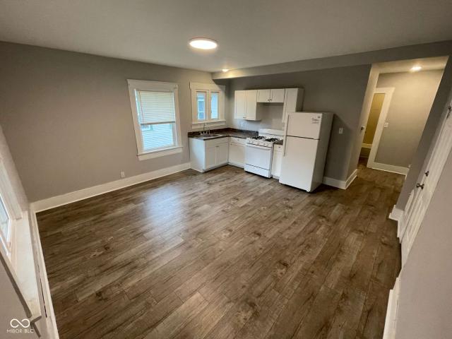 129 W Hendricks Street # 4