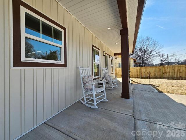 129 woodlawn drive