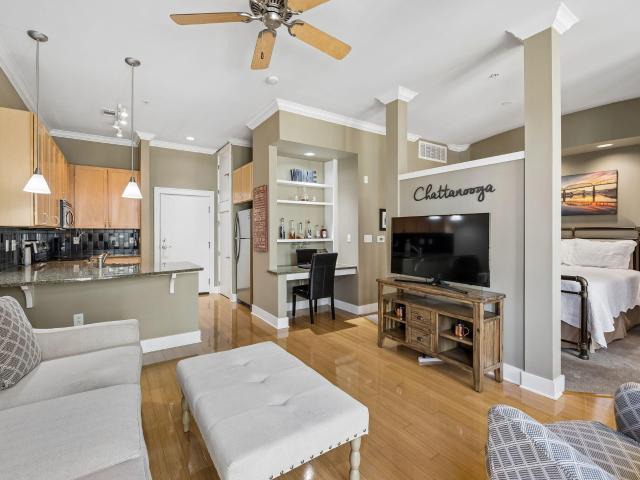 129 Walnut Street