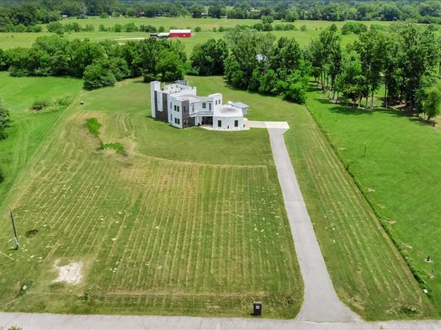 129 White Oak Loop