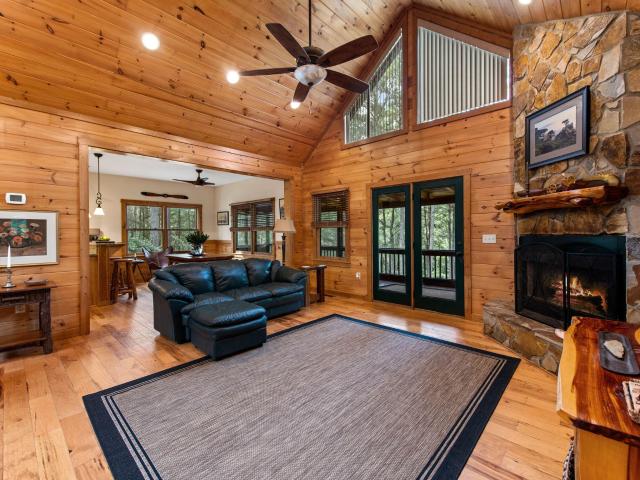 129 Wren Court