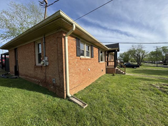 129 Terry Ave