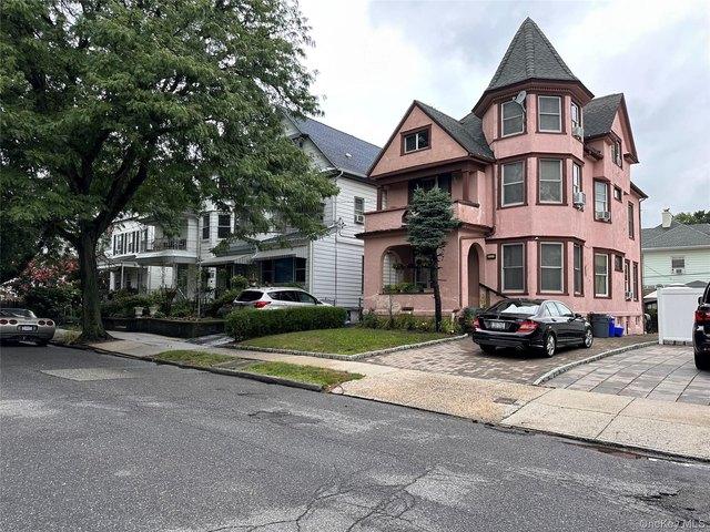 129 Urban St, Mount Vernon, NY 10552