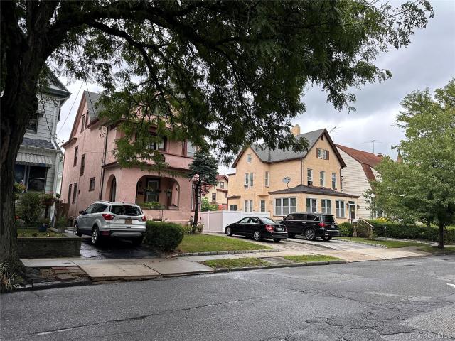 129 Urban Street