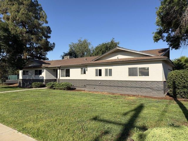 129 Vine St, Lemoore, CA 93245